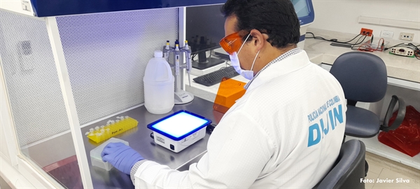 EL LABORATORIO FORENSE QUE AYUDA A RECONOCER ESPECIES TRAFICADAS > WCS ...